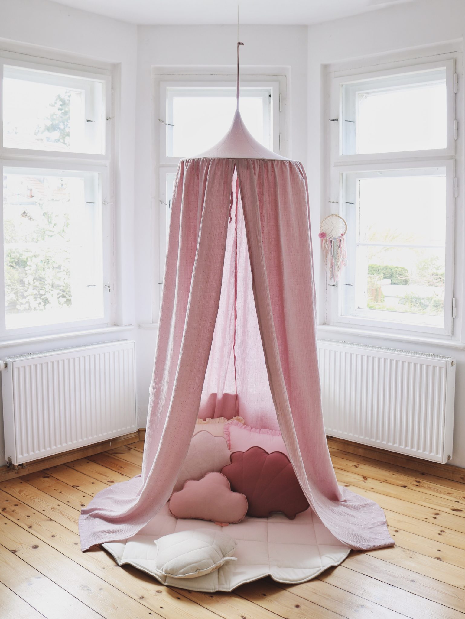 Púder rózsaszín baldachin - MyMiniversum